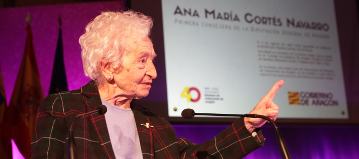 La primera consejera del Ejecutivo autonómico, Ana María Cortés, dará ...
